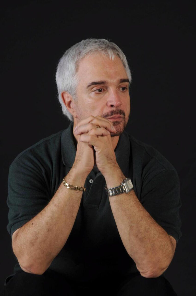 “En el medio artístico la carencia de autocrítica es notable.”