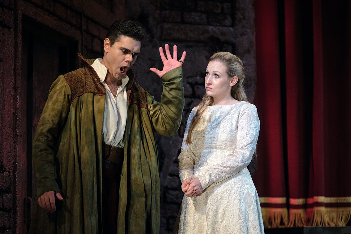 Hamlet en Montreal • Pro Ópera A.C.