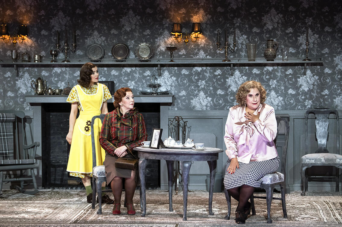 The Old Maid and the Thief en Múnich • Pro Ópera A.C.